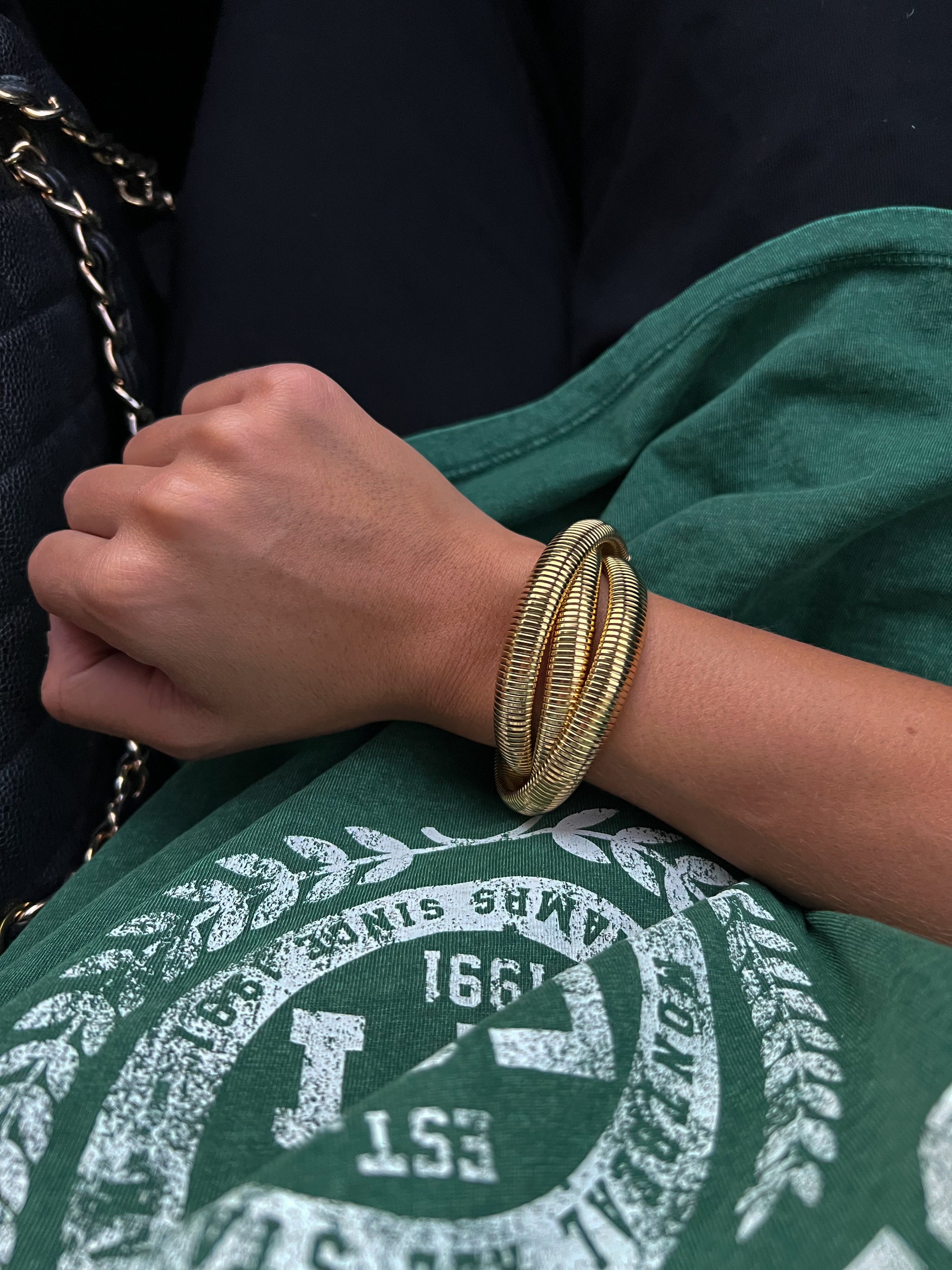 TRIPLE GOLD EMMA BRACELET – Chansuttpearls