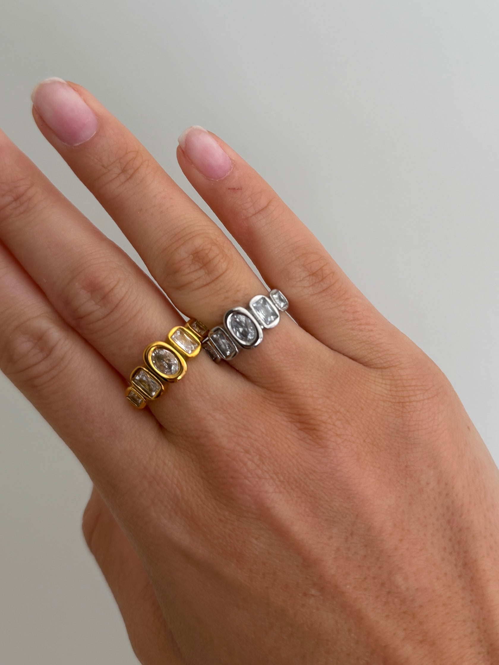 HAZEL RING – Chansuttpearls